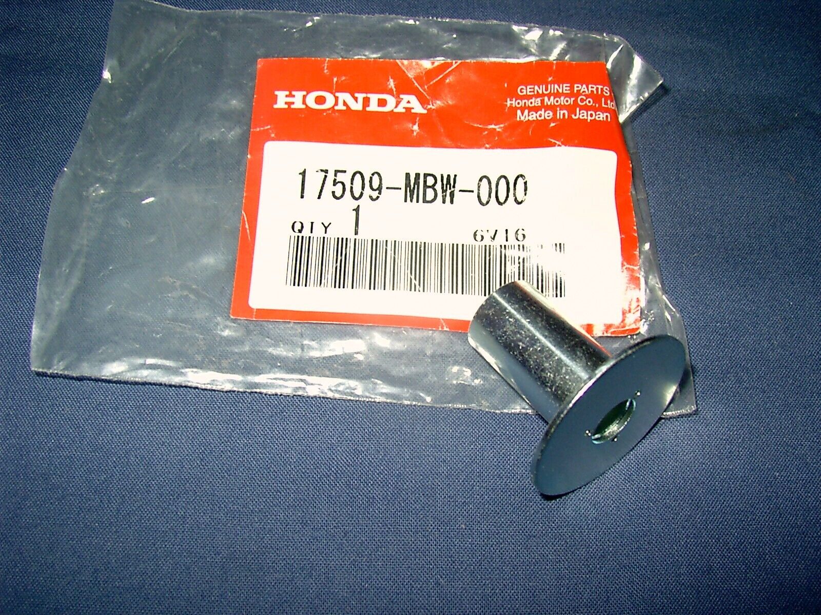 Honda 17509-MBW-000 TANK SETTING COLLAR , hf1 | Vintage Dirt and Trail ...