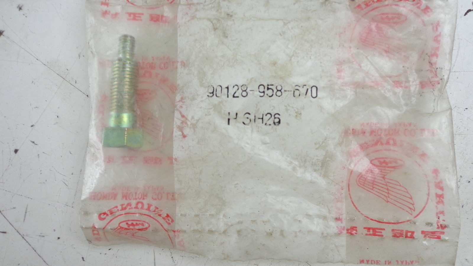 HONDA OEM DRIVEN FLANGE BOLT | 90128-958-670 , hb3 | Vintage Dirt and ...